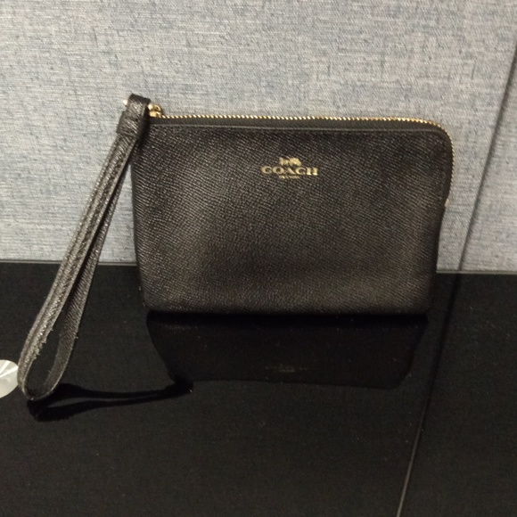 Coach | Bags | Coach Womens Black Wristlet Bag 6 X 4 | Poshmark